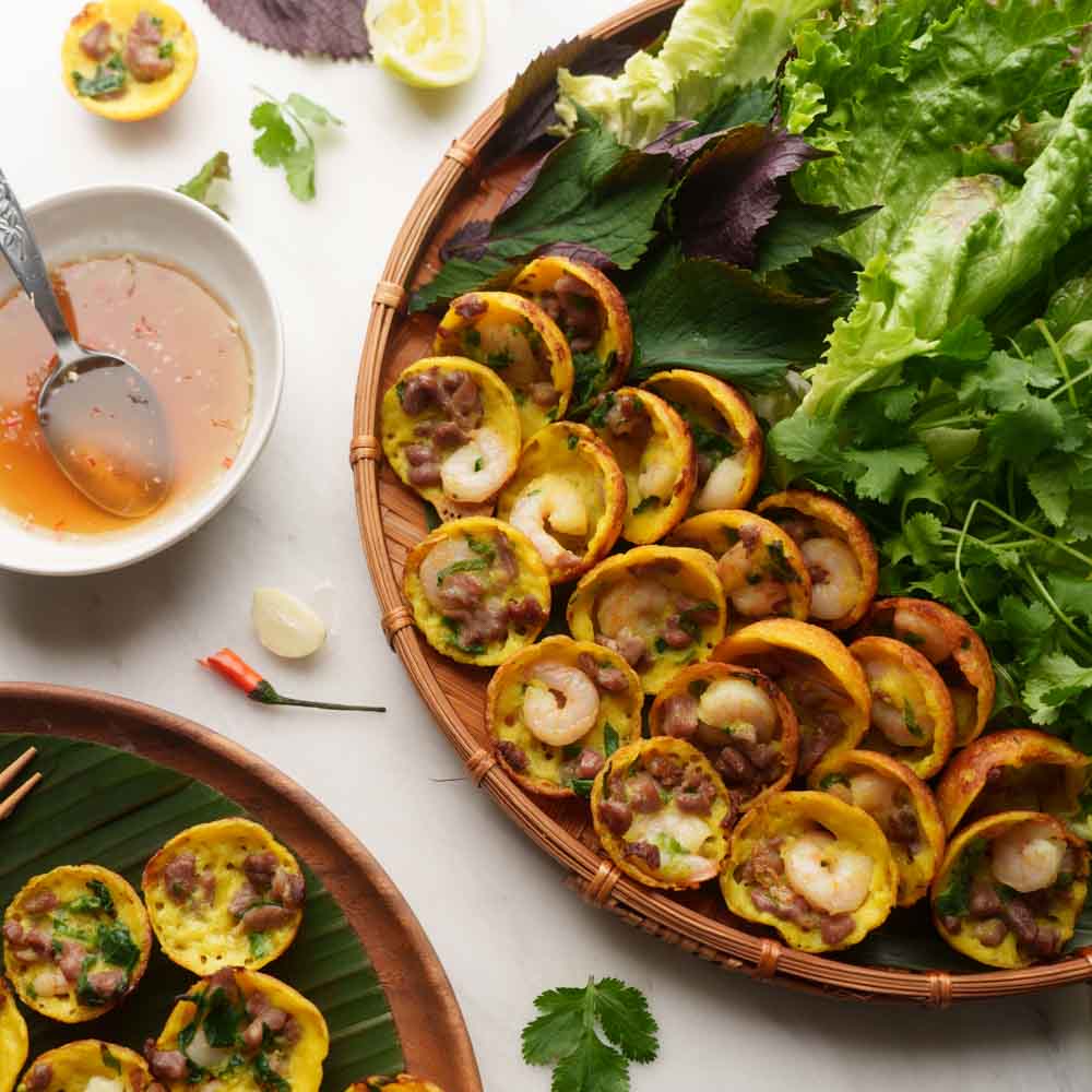 Bánh Khọt Recipe (Vietnamese Rice Cakes w/ Pork & Shrimp) - Hungry Huy