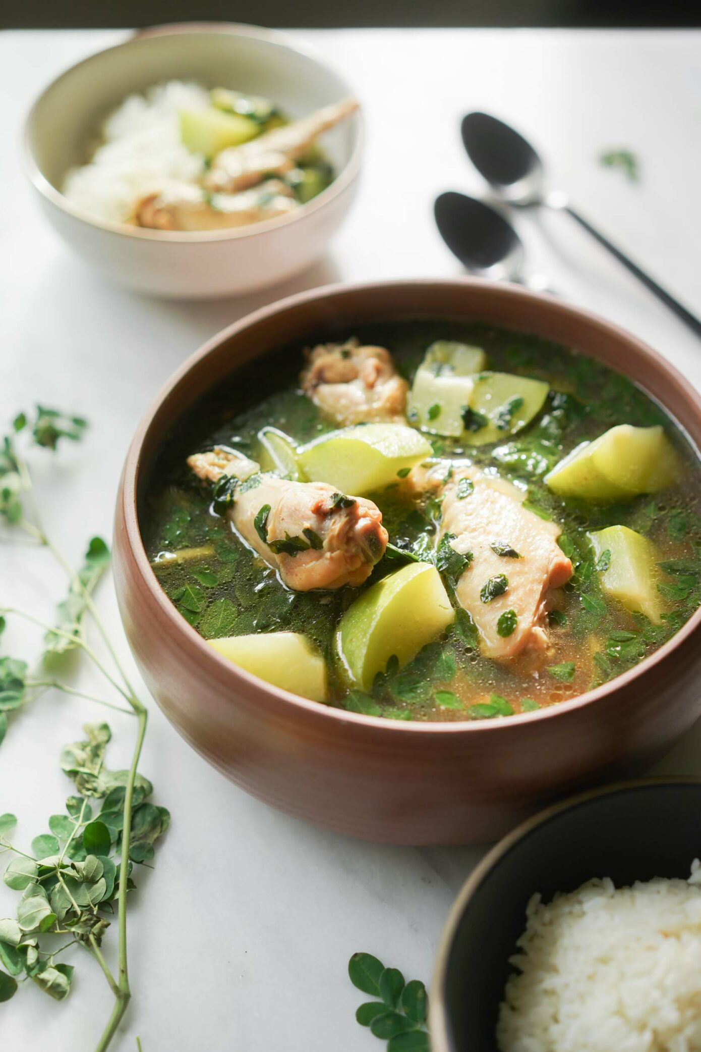 Chicken Tinola Recipe (Filipino Tinolang Manok) - Hungry Huy