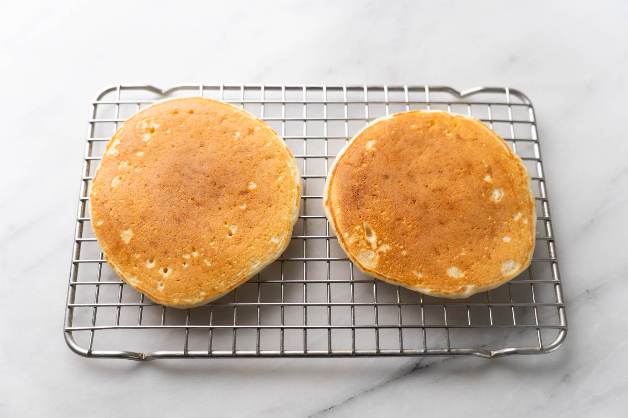 Sourdough Discard Pancake Recipe (Fluffy & Tangy) - Hungry Huy