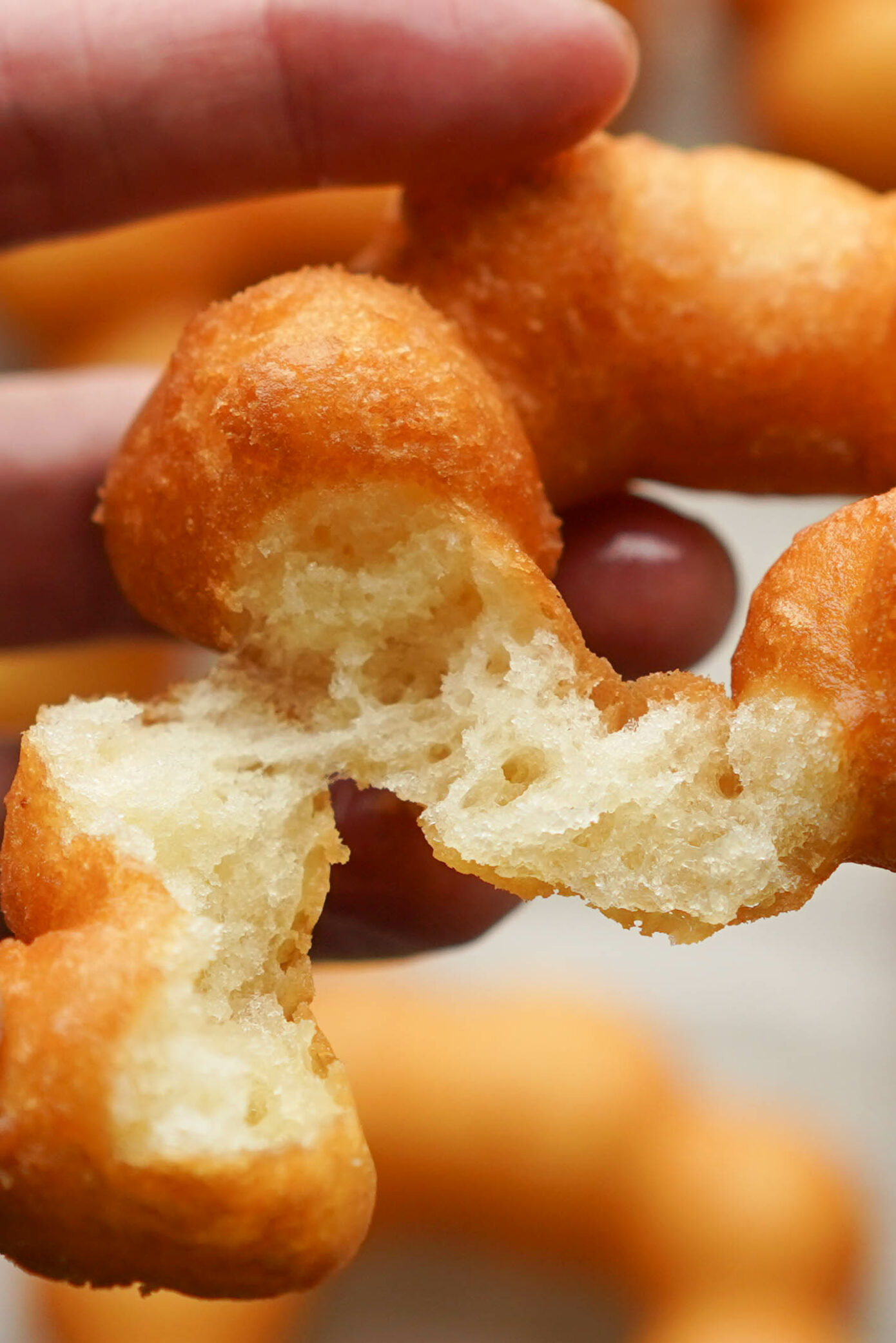 Mochi Donut Recipe (Crispy & Chewy Pon de Ring Donuts) - Hungry Huy