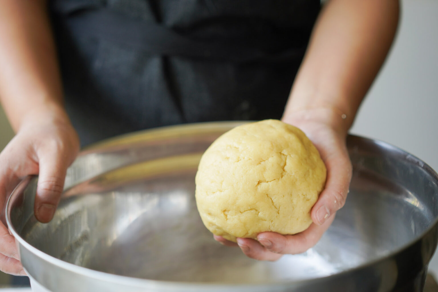 Filipino Beef Empanada Recipe (Baked & Delicious!) - Hungry Huy