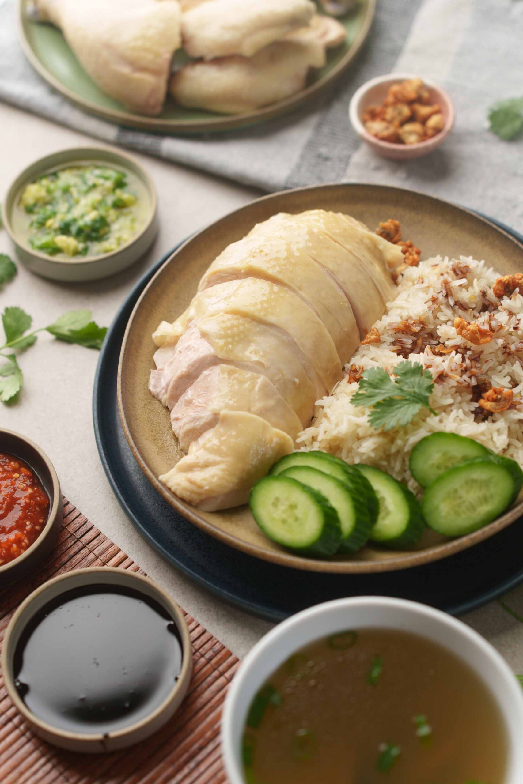 Hainanese Chicken Rice Recipe w/ 3 Dipping Sauces - Hungry Huy