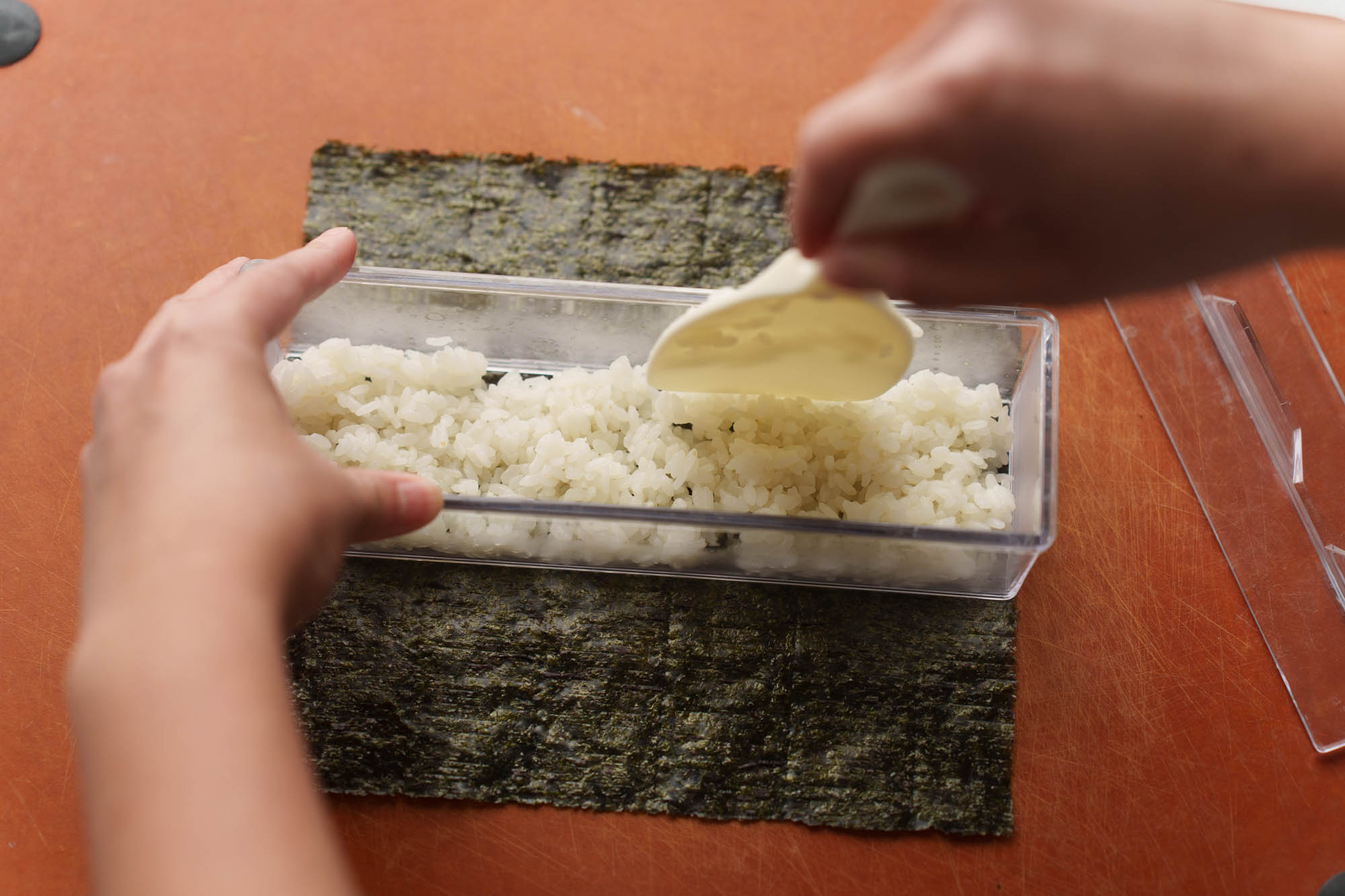 How To Make Spam Musubi (Easy & Delicious Recipe!) - Hungry Huy