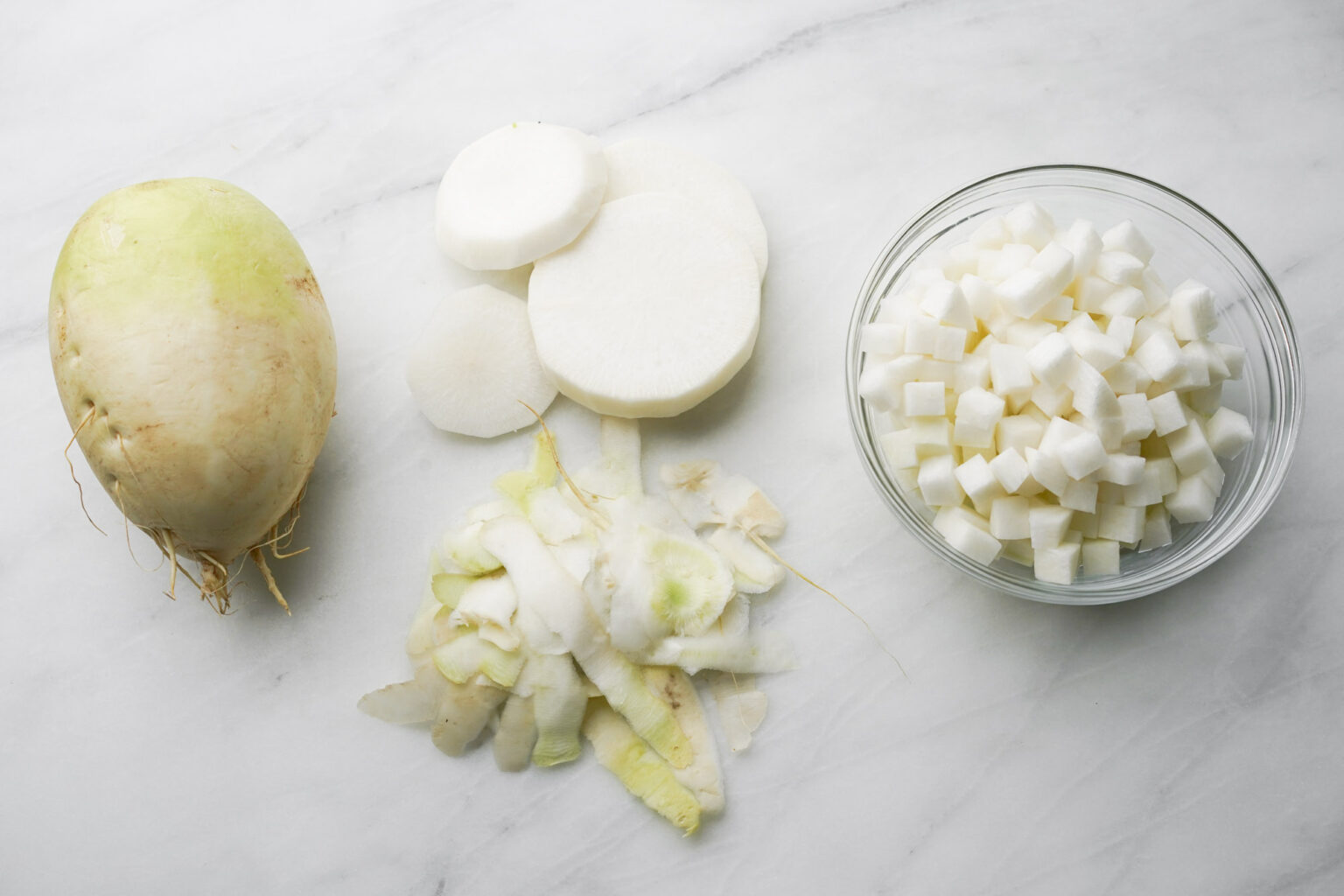 Korean Pickled Radish Recipe (Crunchy Chicken-Mu) - Hungry Huy