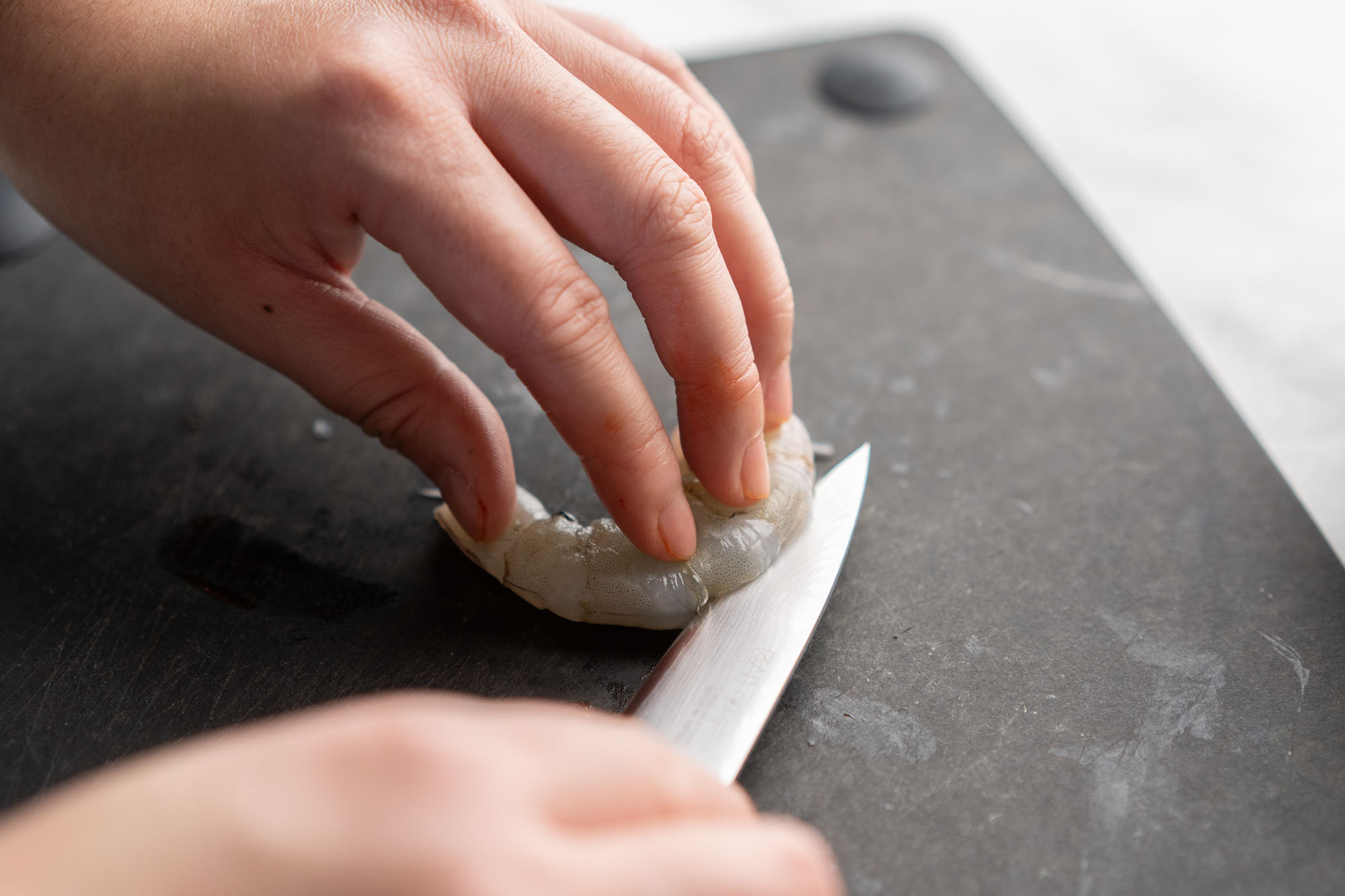 How to Peel & Devein Shrimp (3 Easy Methods) - Hungry Huy