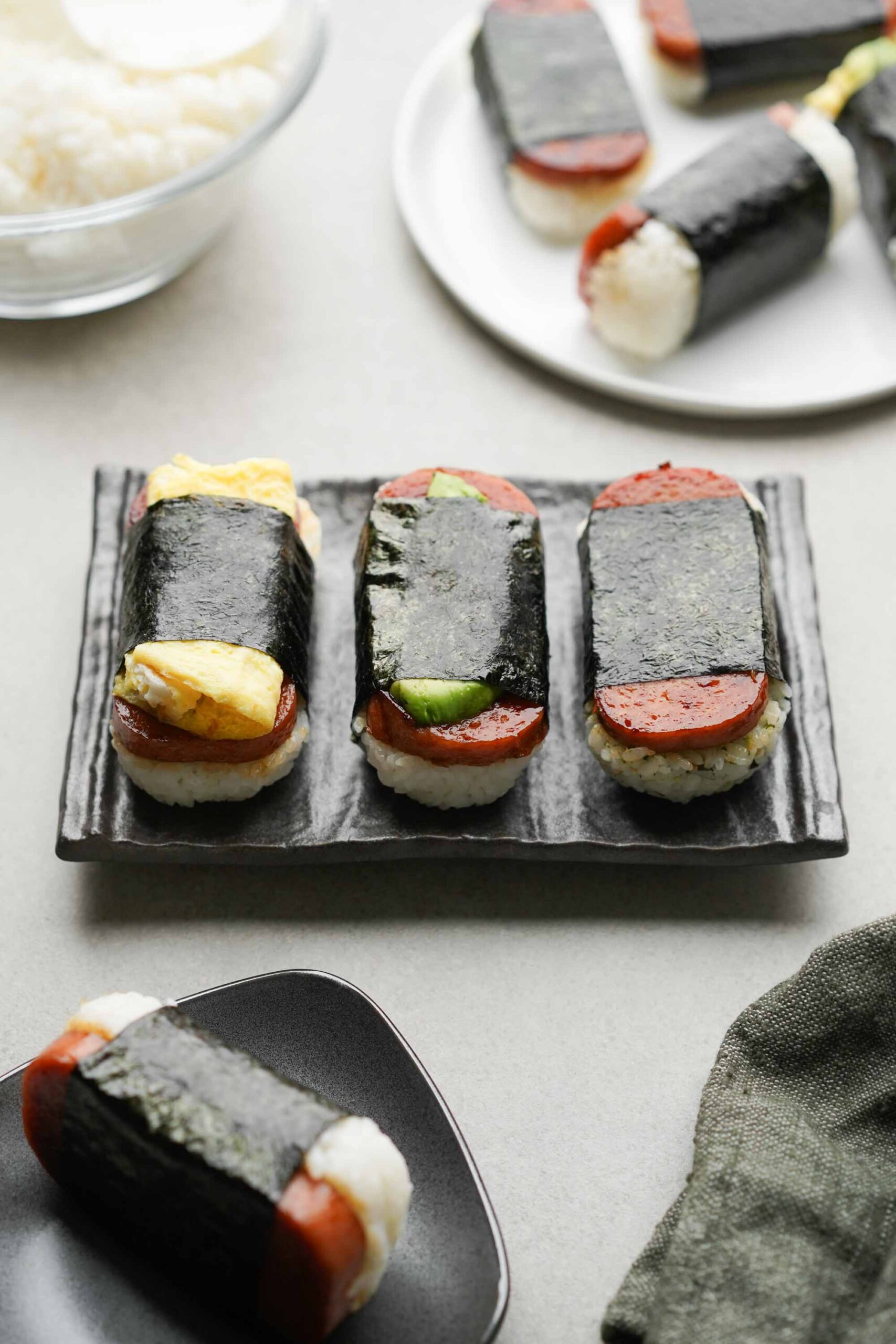 How To Make Spam Musubi (Easy & Delicious Recipe!) - Hungry Huy