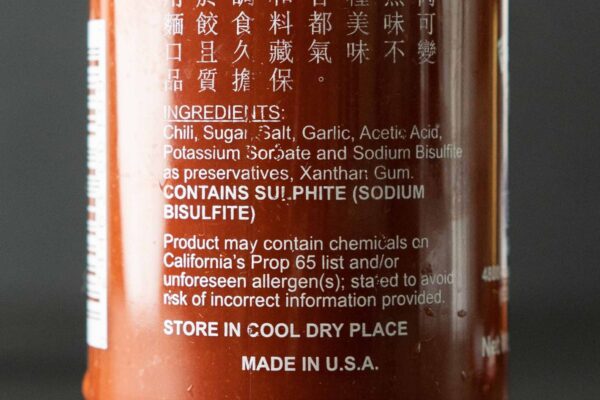 What Is Sriracha Sauce? What It's Made Of & How To Use It - Hungry Huy