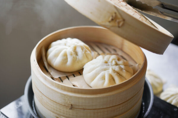 Siopao Asado Recipe (Filipino Steamed Pork Buns) - Hungry Huy